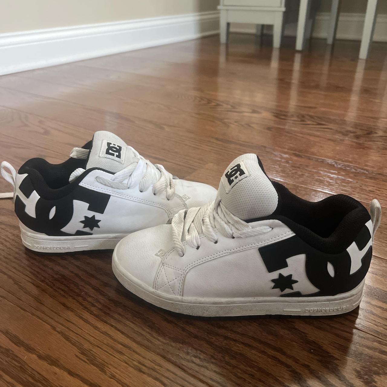 DC white and black shoes womens size 6 Please... | Depop
