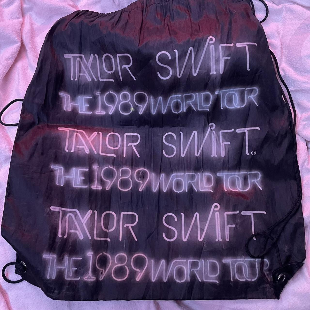 Taylor Swift 1989 Drawstring bag from the London... - Depop