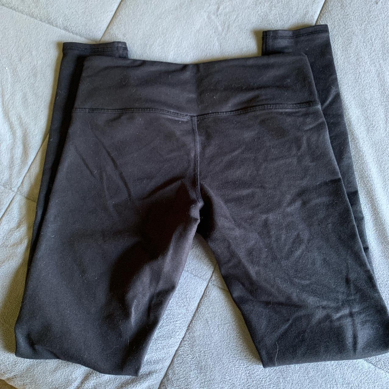 Alo Women's Black Leggings | Depop