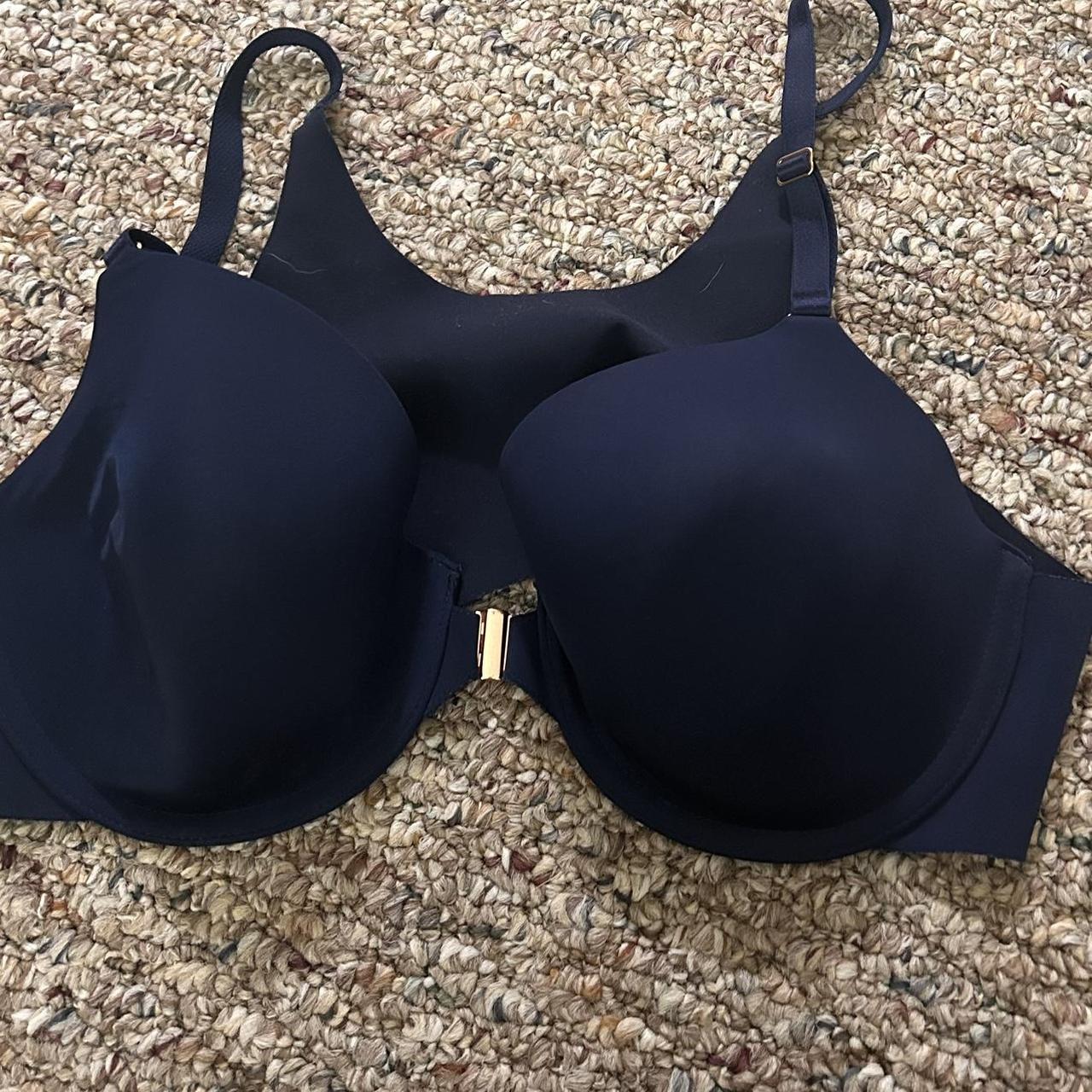 Clasp in front Dark blue bra 36C - Depop
