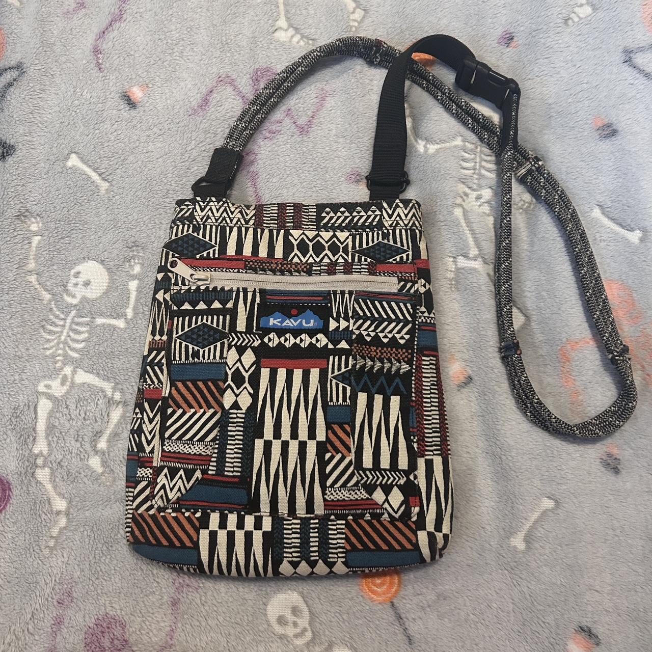 Kavu cross body bag. Good condition - Depop