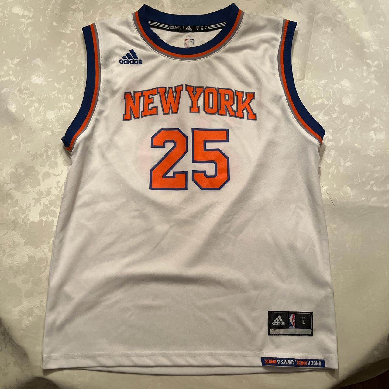 Derrick Rose- New York Knicks jersey Number 25... - Depop