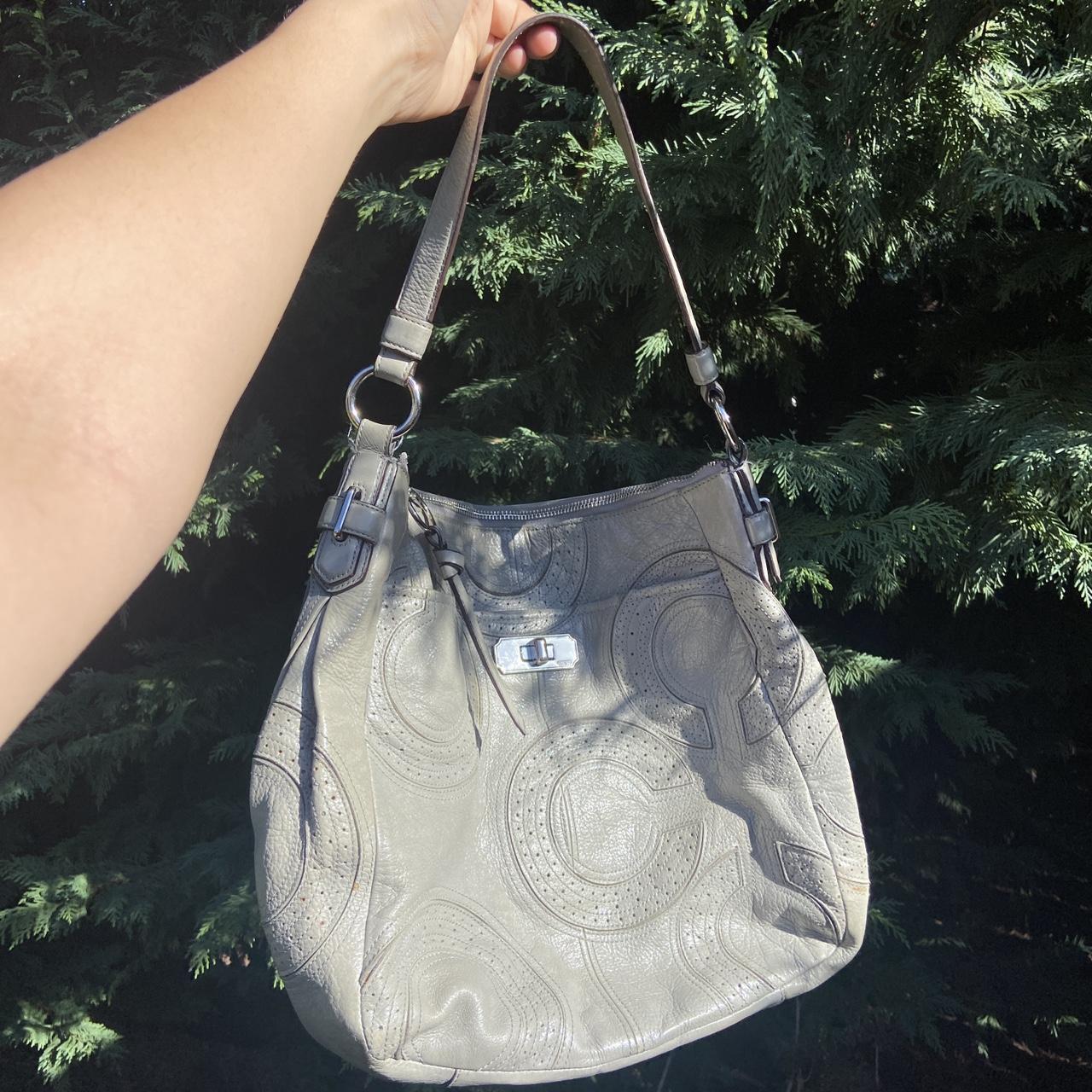 Coach Gray Shoulder bag D1182 - 18022 🚛FREE... - Depop