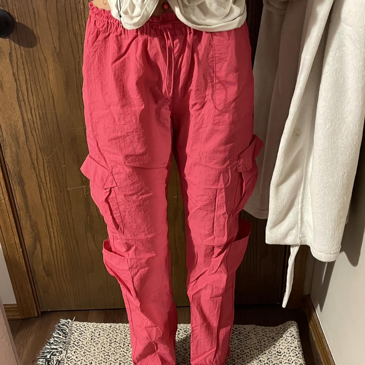 Pink Cargo pants, athletic feeling, size M, can... - Depop
