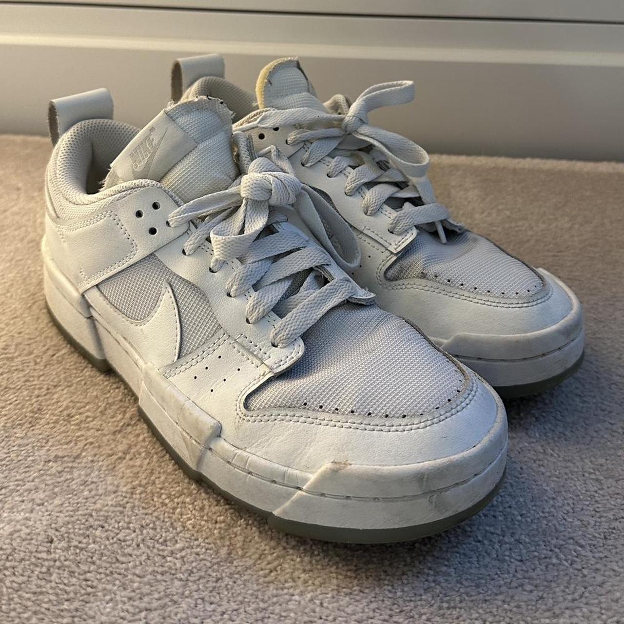 Nike grey dunks worn well and need a good clean... - Depop