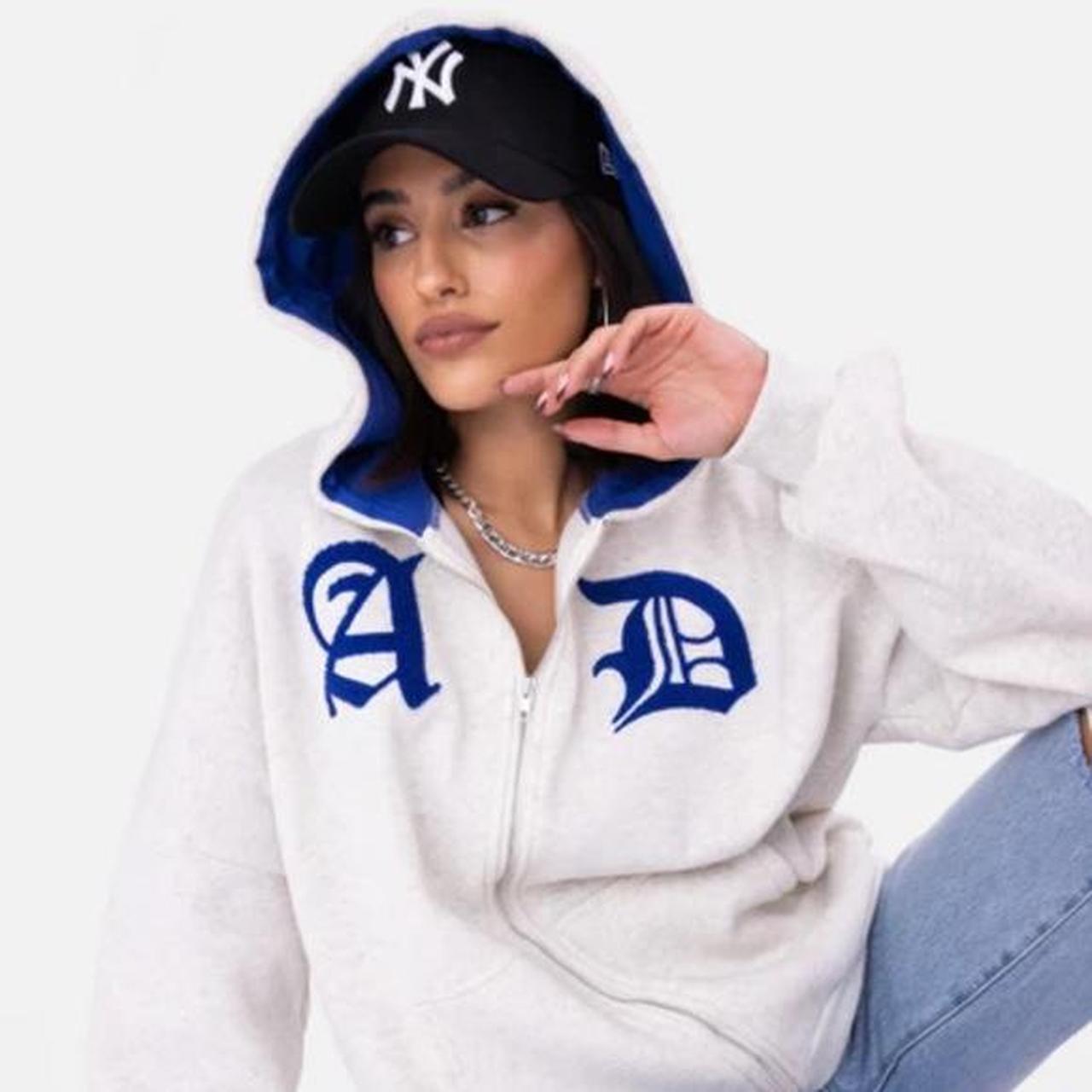 Adika zip up hoodie. size large #adika #cleangirl... - Depop