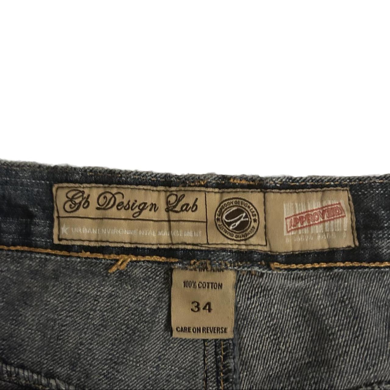 Gd Design Lab Cargo Jorts Size 34 missing a buttons... - Depop