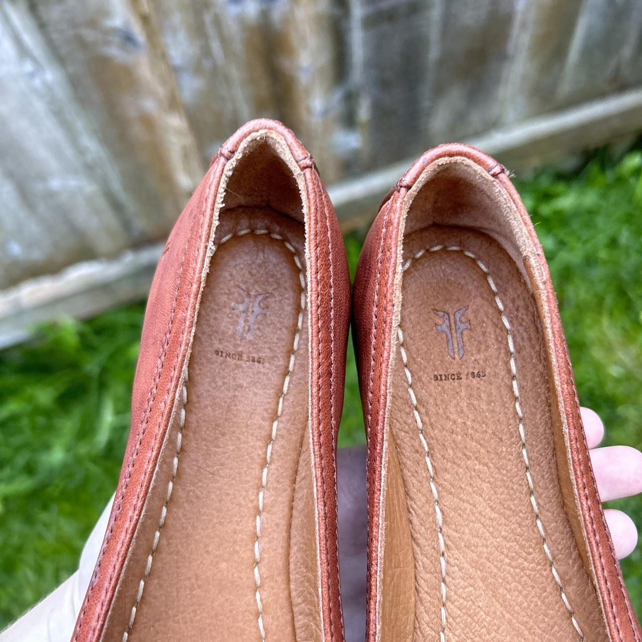 Frye Ballet Flats Like new condition, super cute... - Depop