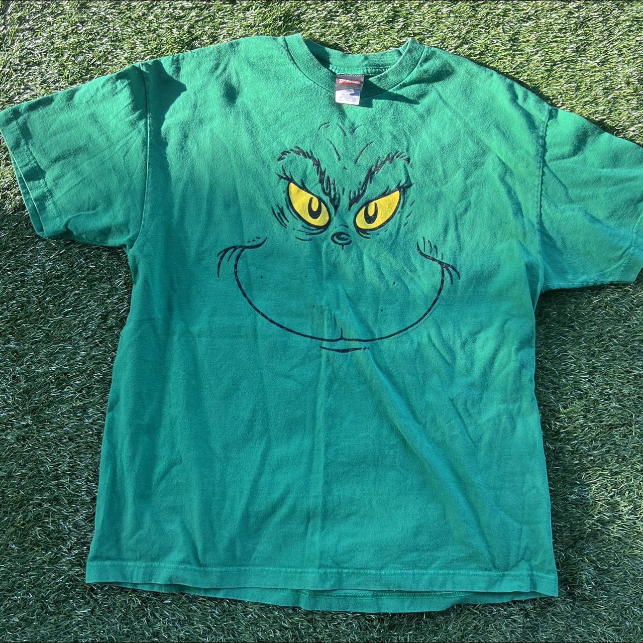 90’s Grinch Tee shirt Size XL Message if any... - Depop