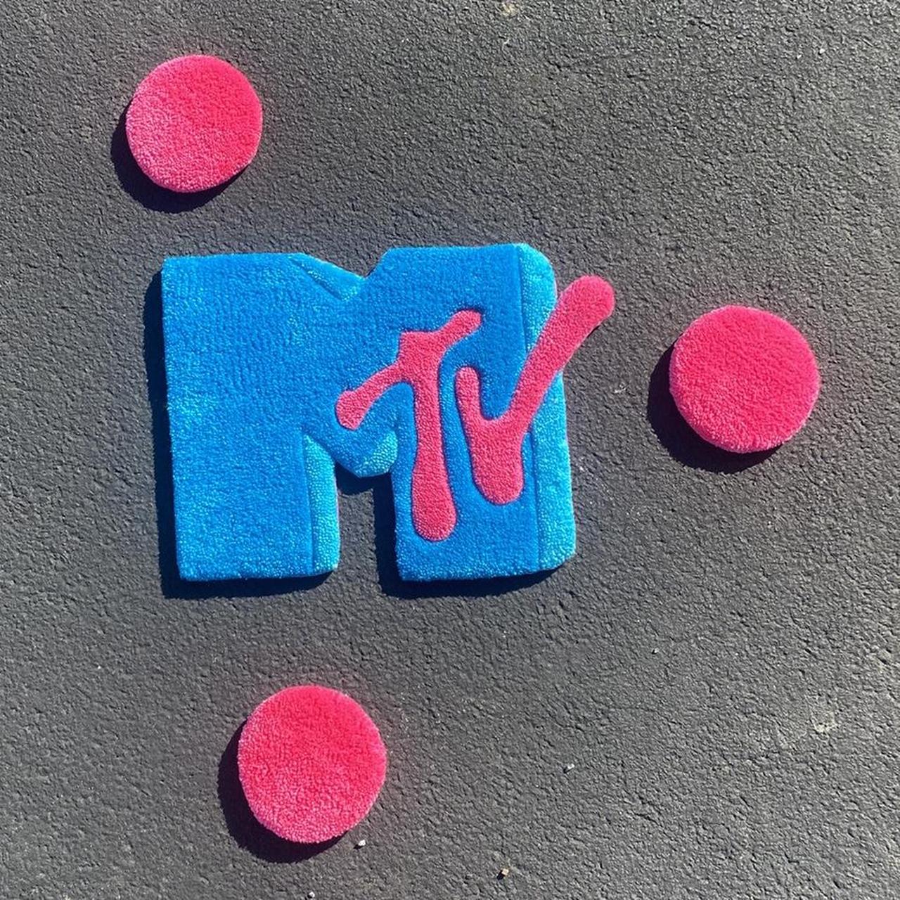 . 💗MTV wall Decor💗 Super cute hand tufted MTV... - Depop