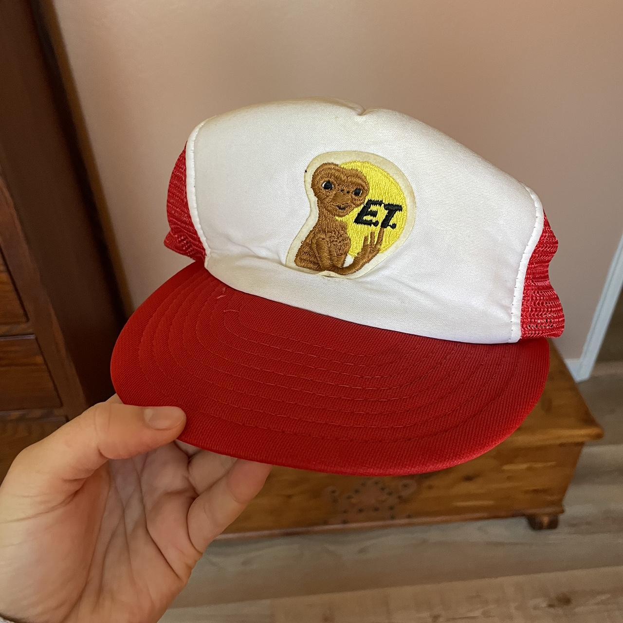 Vintage red 80s ET extra terrestrial SnapBack mesh... - Depop