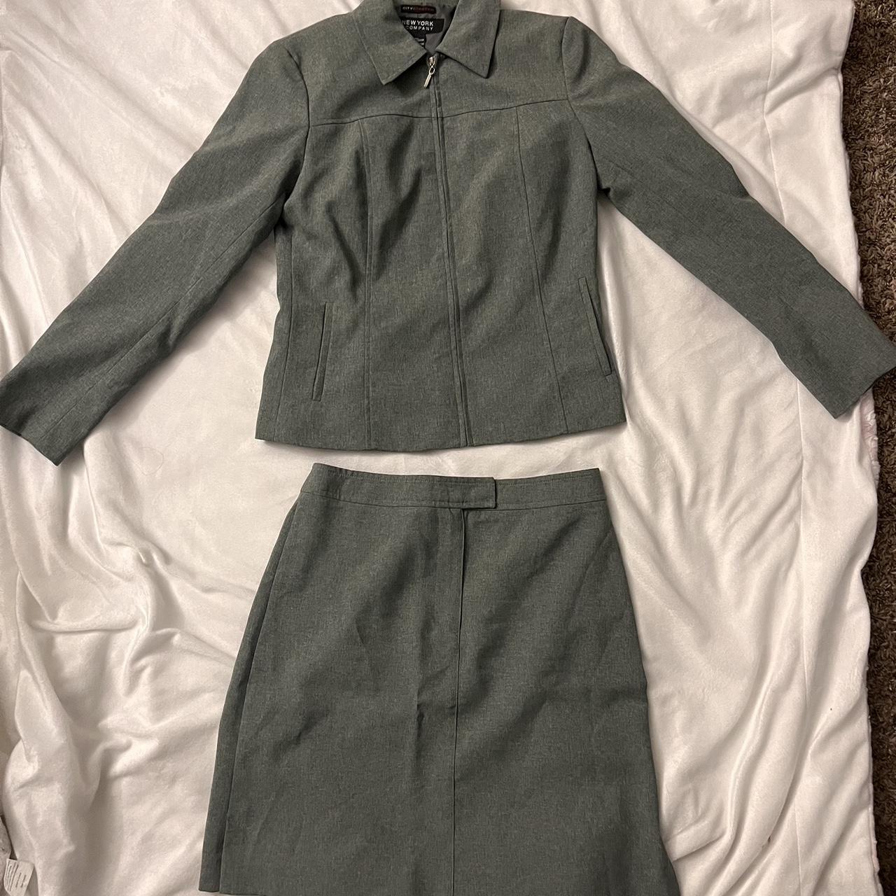 Gray Matching Set from New York & Company Brand... - Depop