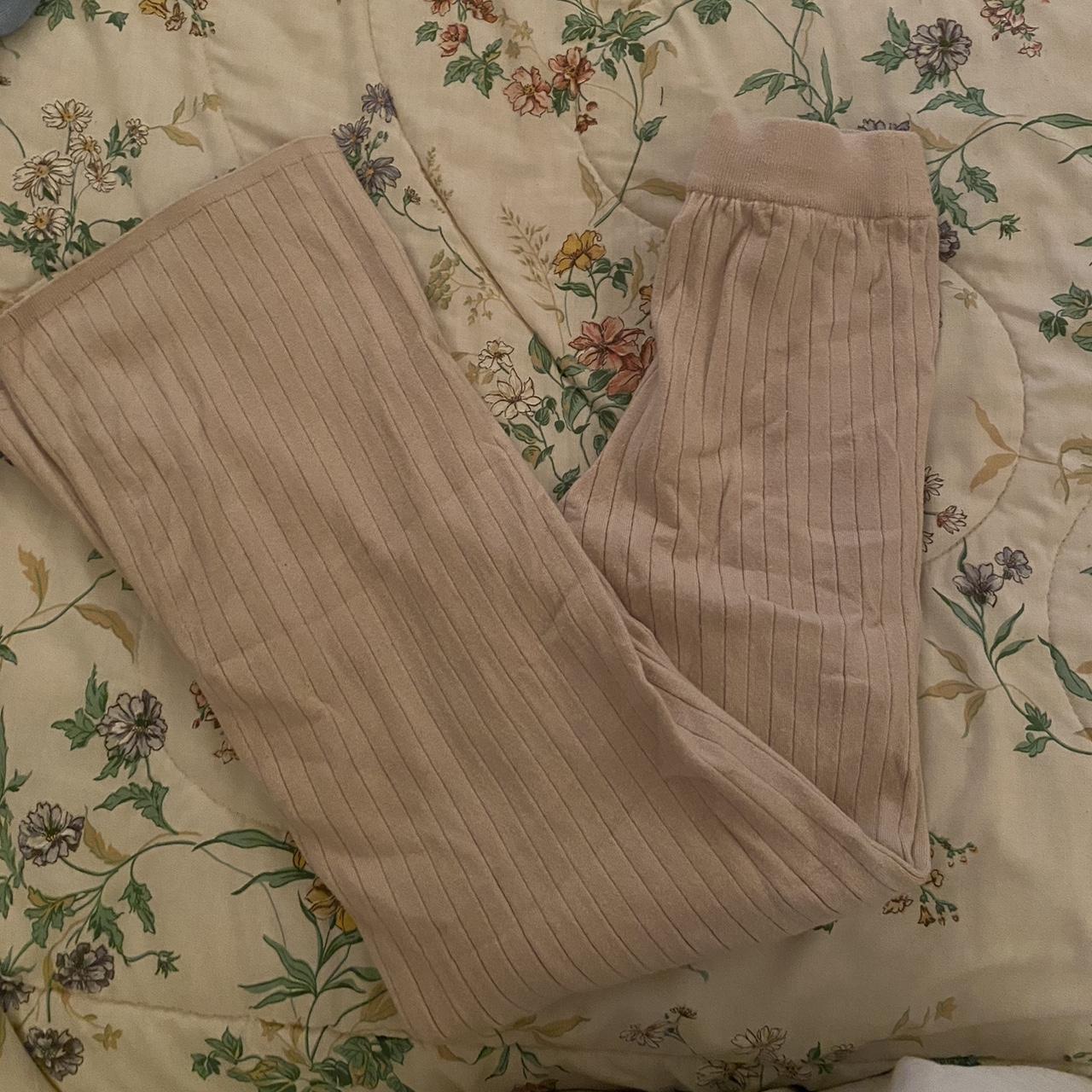 tanish/ pink sweat pants size s no flaws😊 - Depop