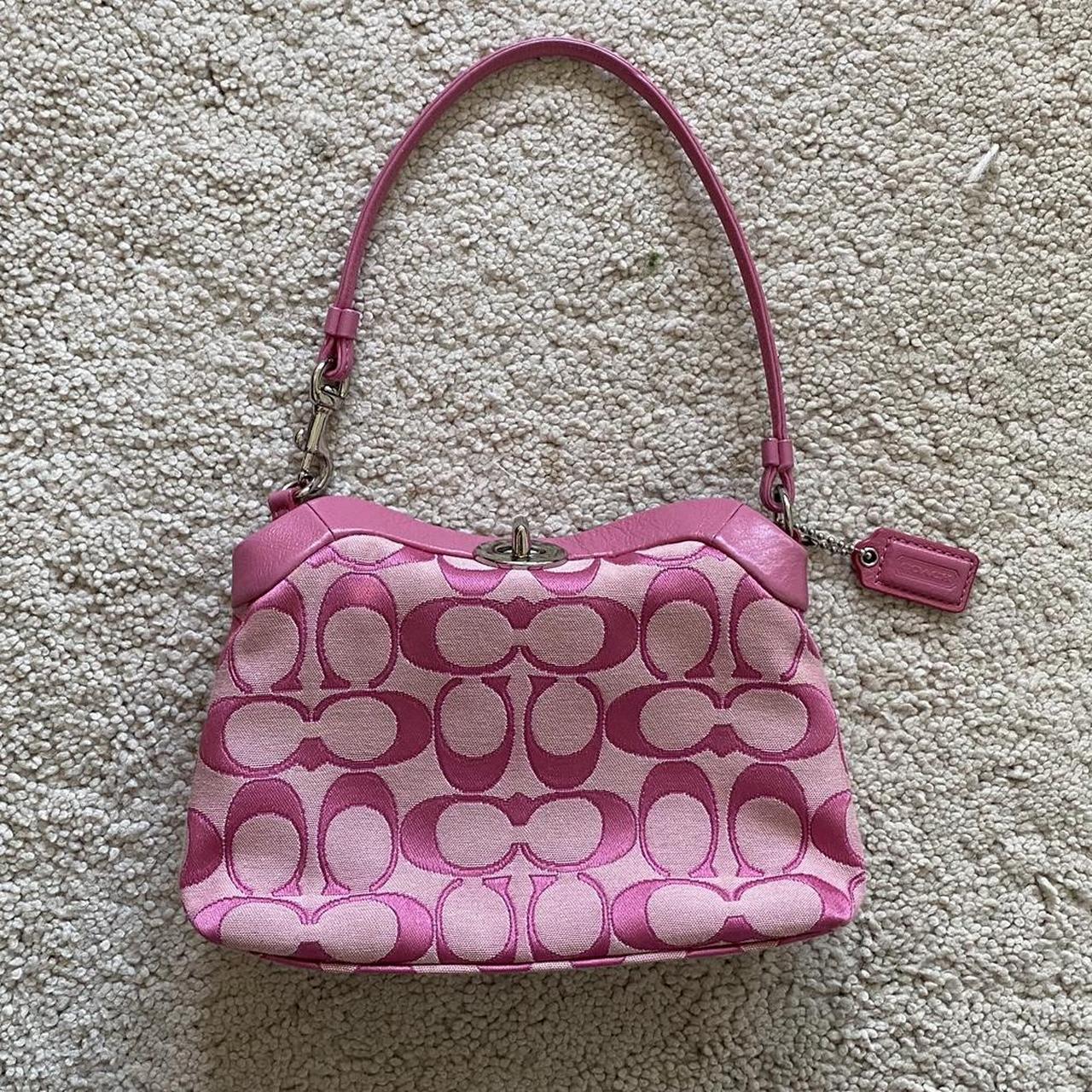 Coach Women's Pink Bag | Depop
