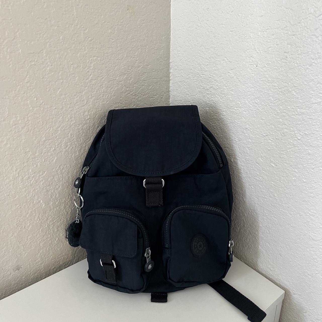 Small backpack kipling - Depop