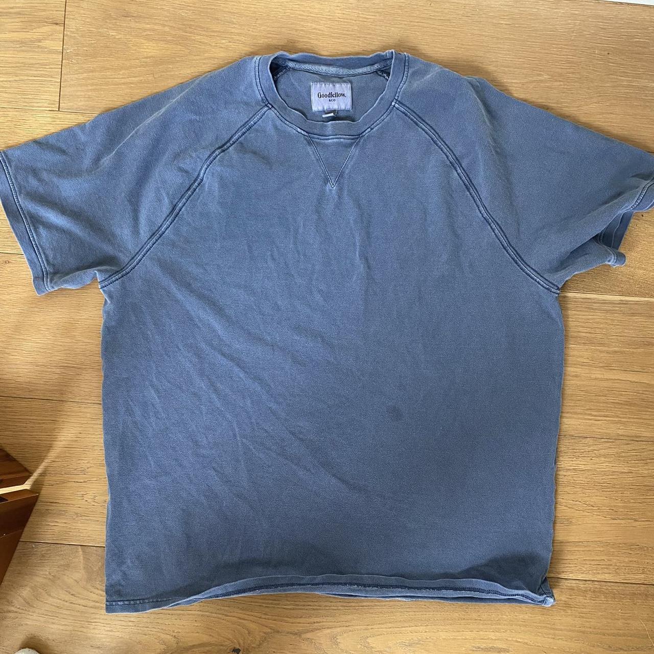 Goodfellow T-shirt - Depop