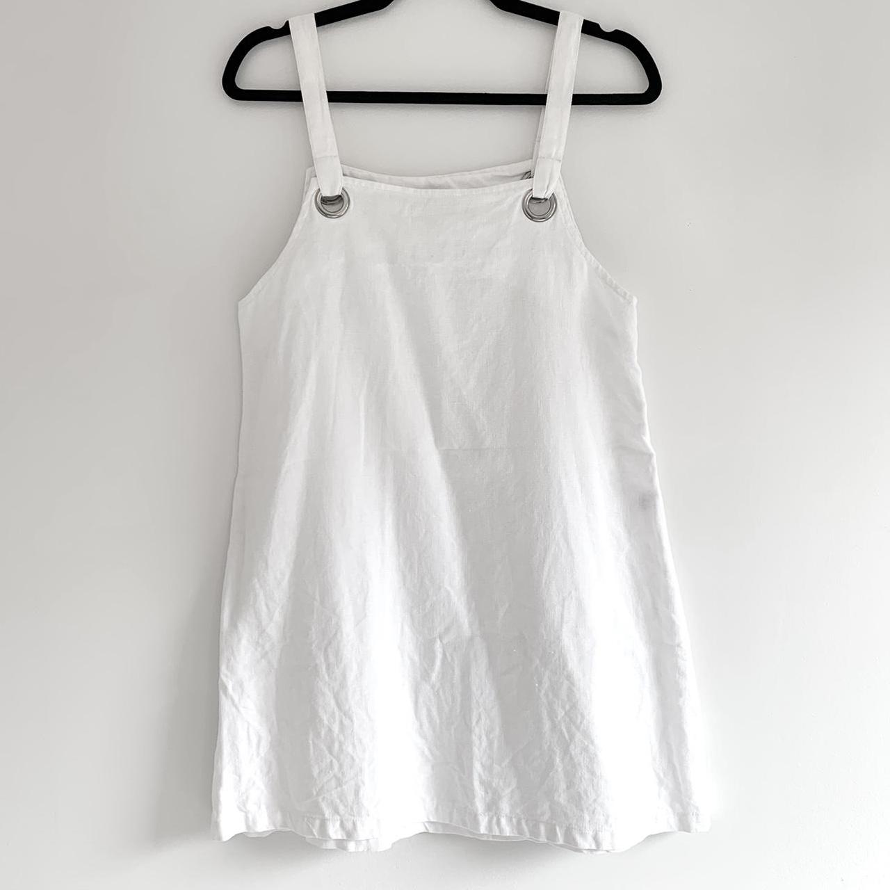 Nice Martin linen mini dress with silver hardware... - Depop