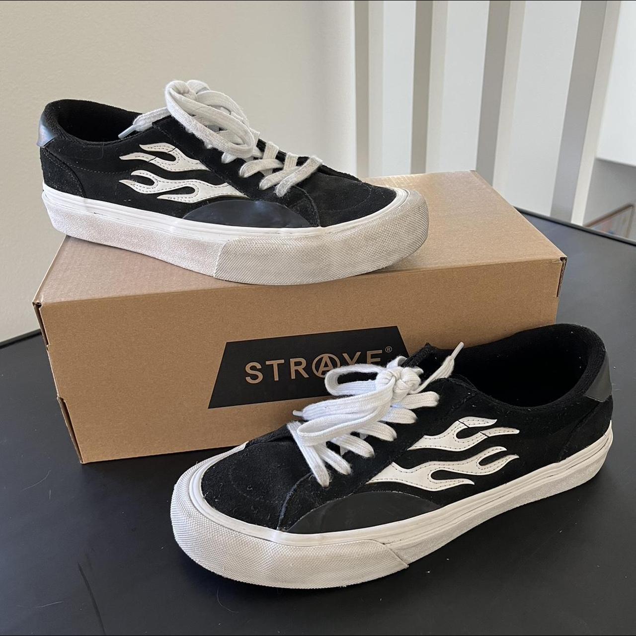 Straye logan black flame size 9 - Depop