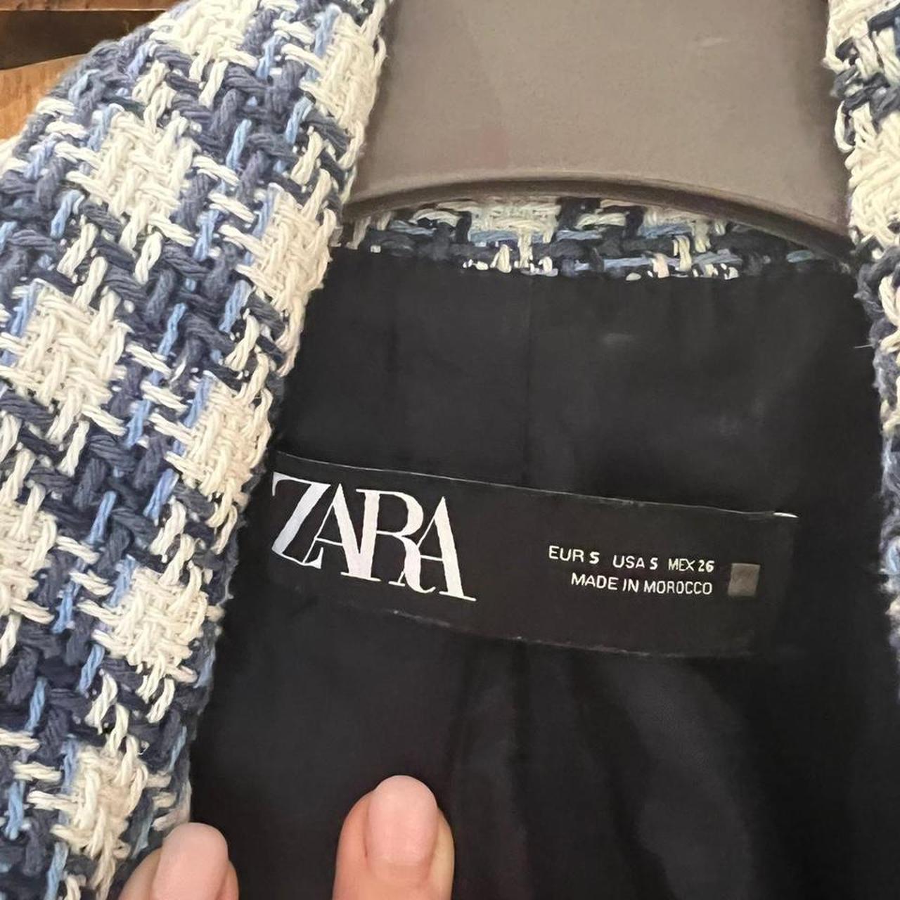Zara brand new dog tooth cream and blue blazer uk... - Depop