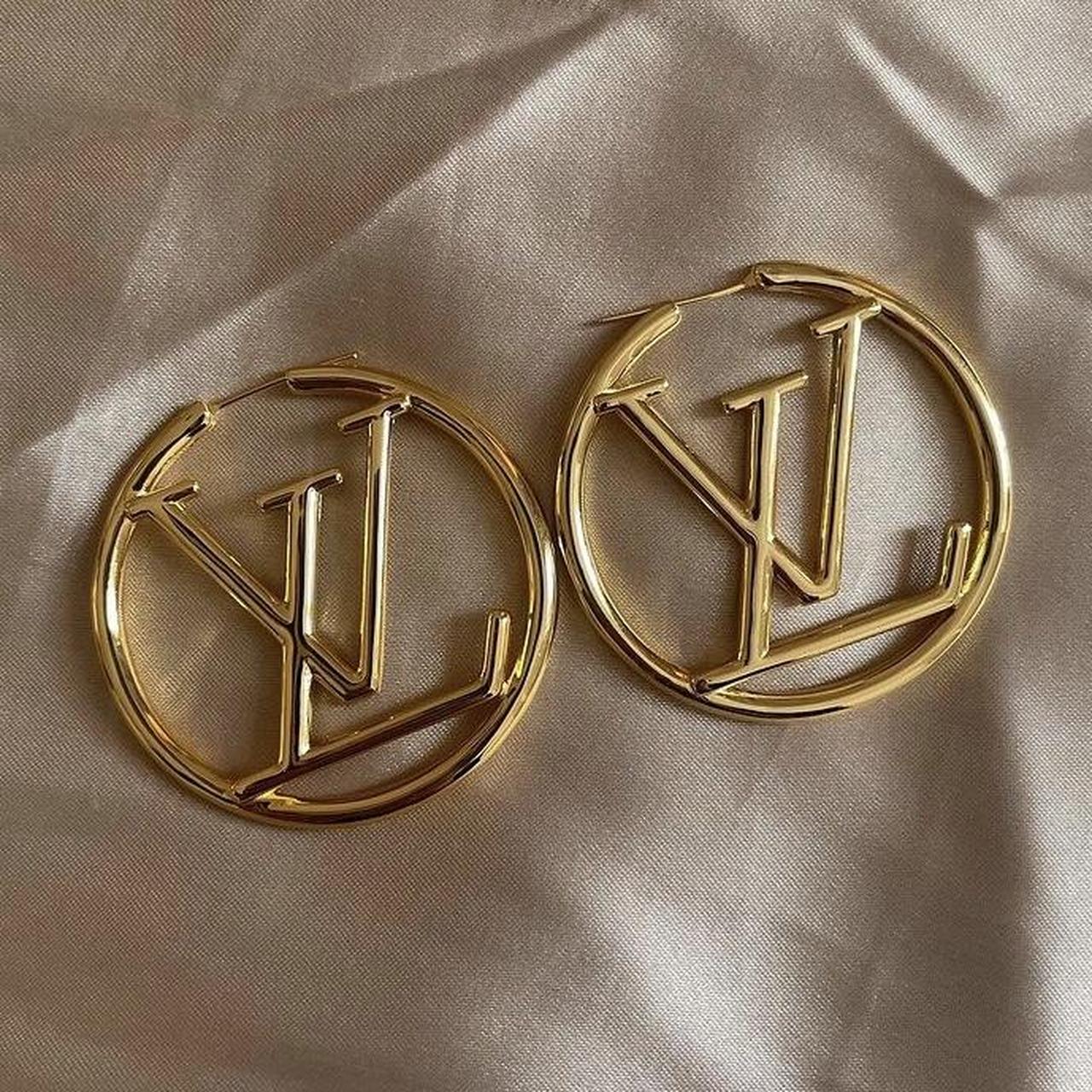 LV HOOPS HAS WEIGHT AUTHENTIC BRAND NEW - Depop