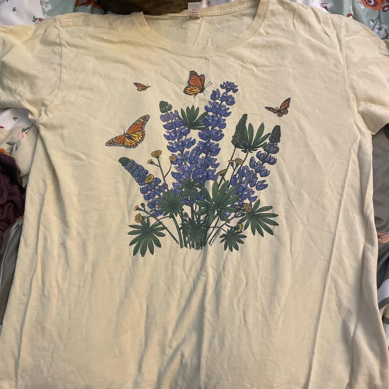 anvil butterfly graphic tee !! 🦋 worn twice, no... - Depop