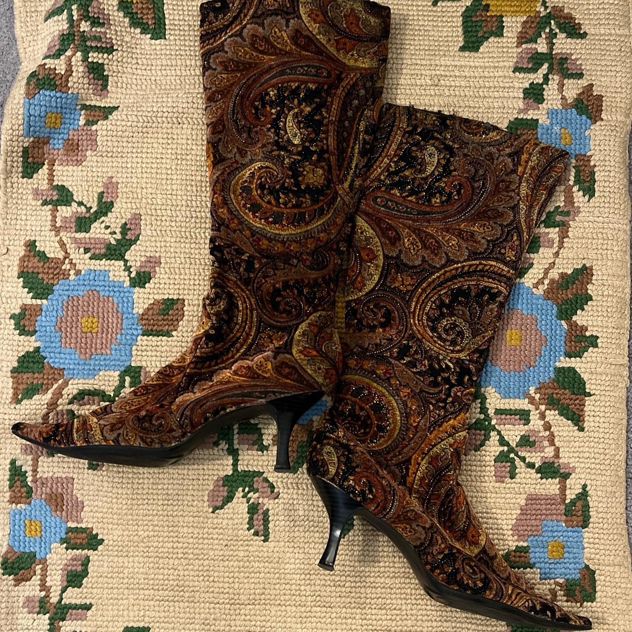 Diba True Women's Black and Orange Boots | Depop