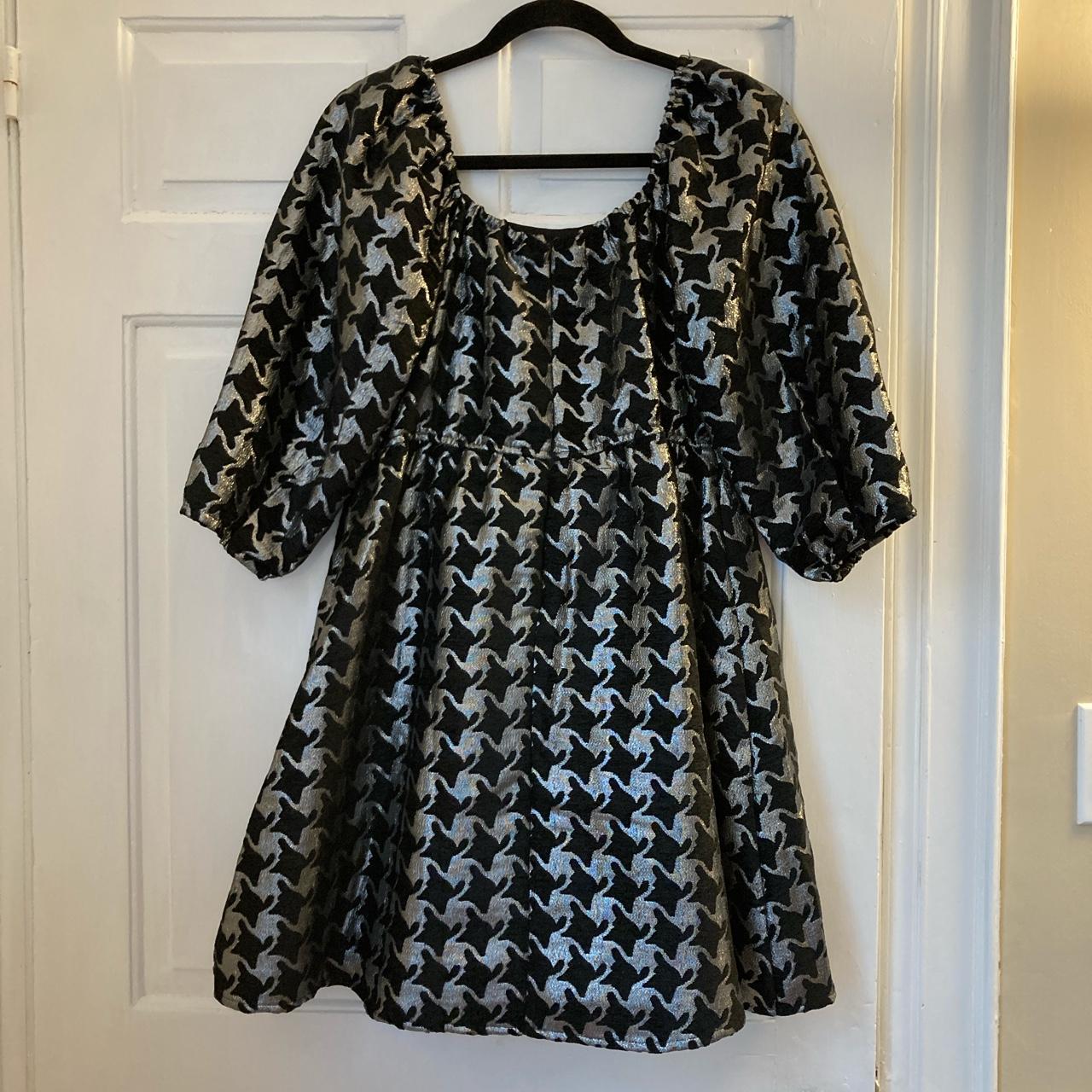 Moon River Women's Black and Silver Dress | Depop