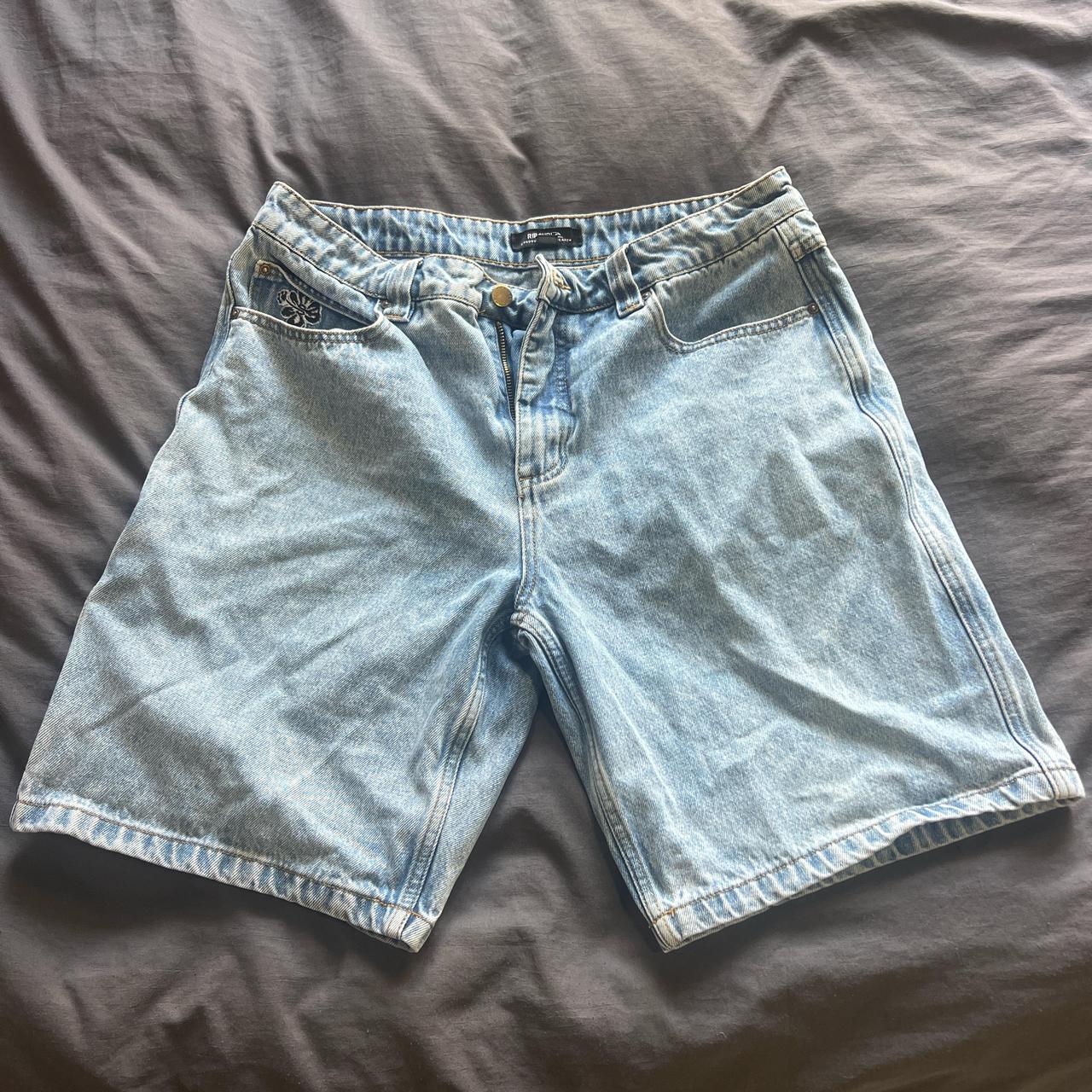 super sick ripcurl jorts fit really nice and barely... | Depop