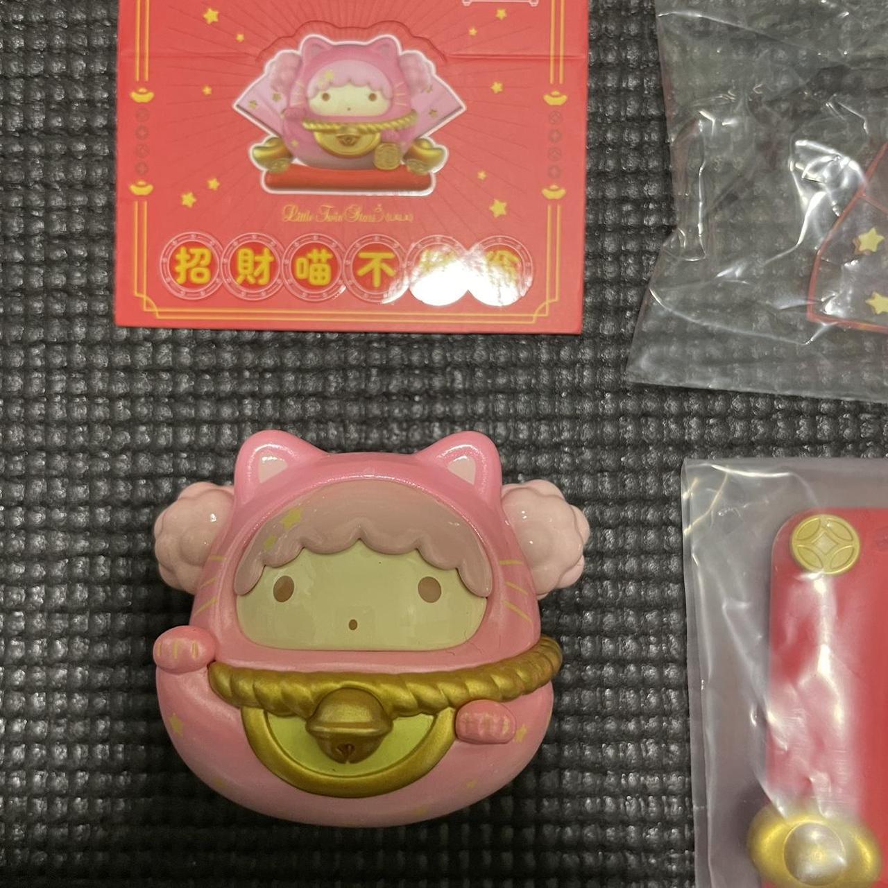 Lala figurine, comes with card but no box. - Depop