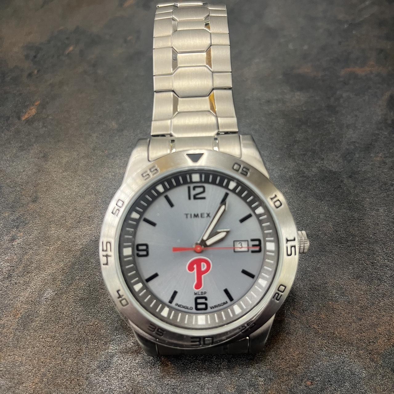 Timex Men's Silver Watch | Depop