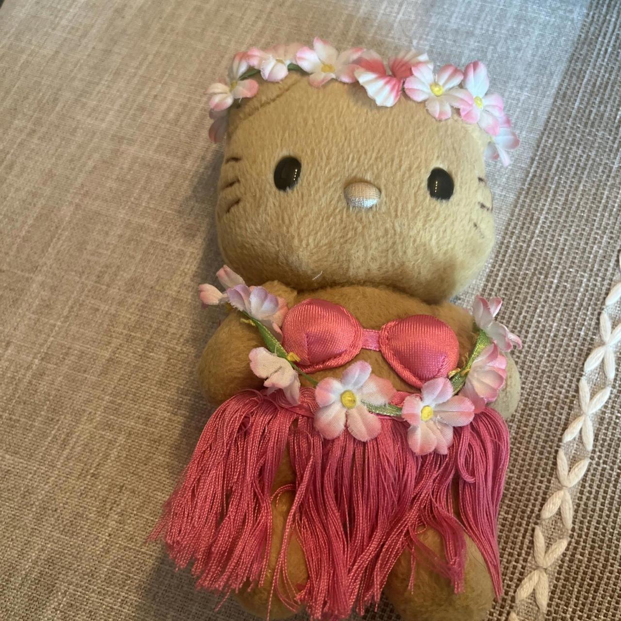 Hello Kitty 6" Aloha Kitty Plush Sun Tan Brown... | Depop