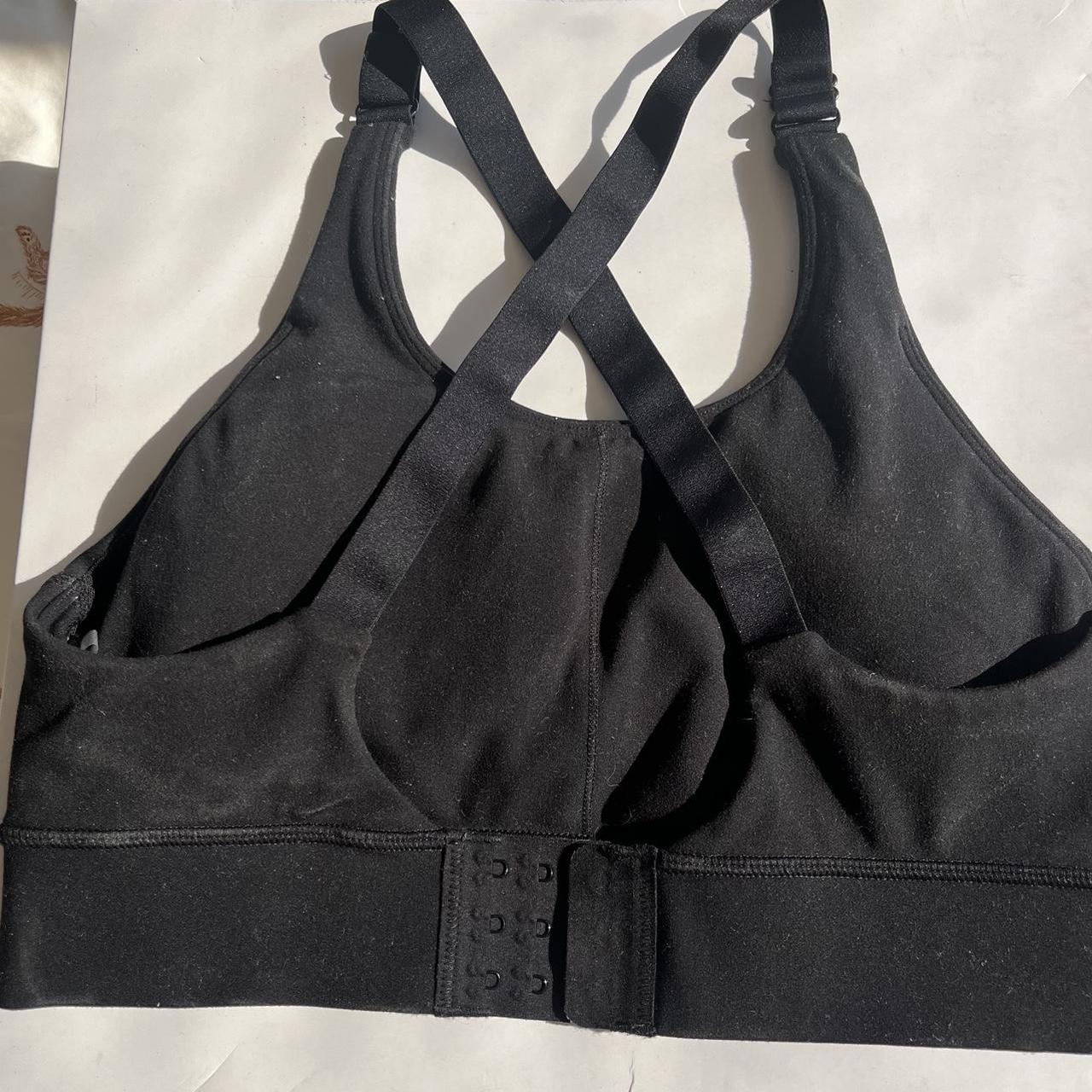 LSKD Accelerate Sports Bra Size Small Worn only... - Depop