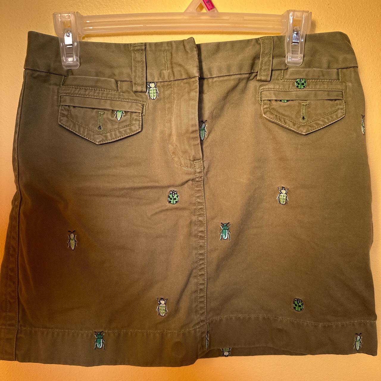 Cutsie little bug skirt Size 6 /... - Depop