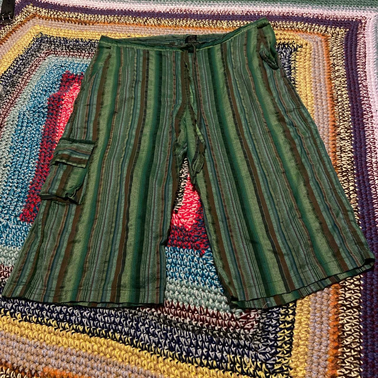 Green Hippie Boho Capris 🌱 Size - L Perfect... - Depop