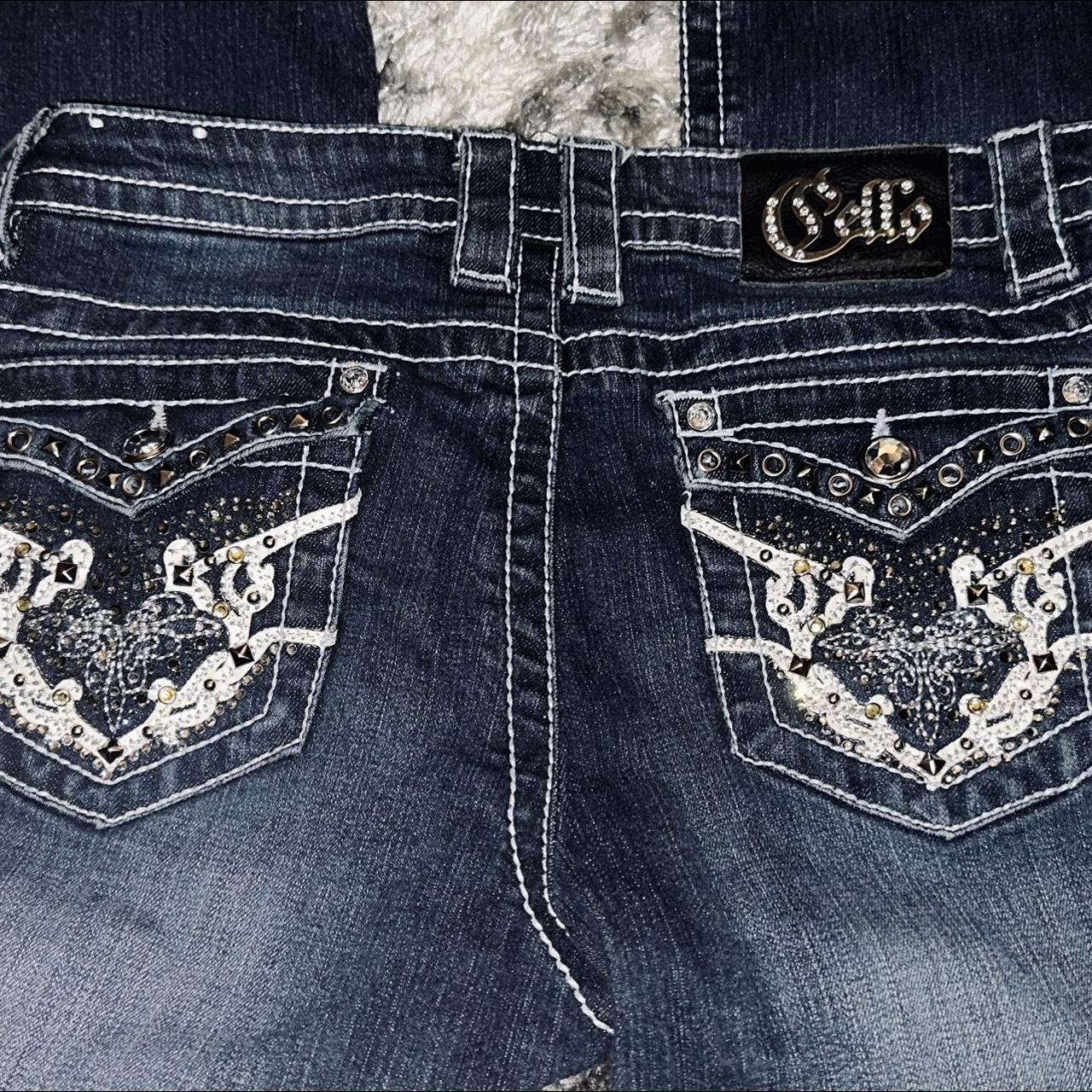 Y2K Cello size 9 jeans. (IN WOMEN) Pants are in... - Depop