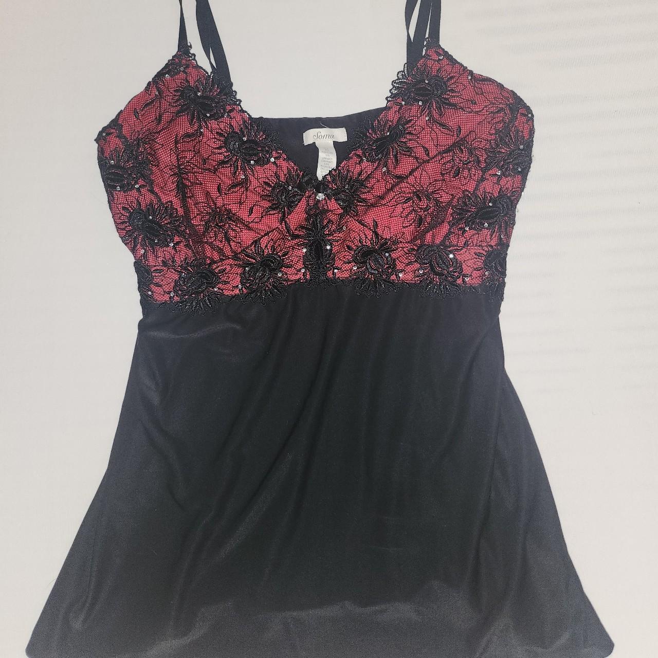 Soma Women's Black and Red Vest | Depop