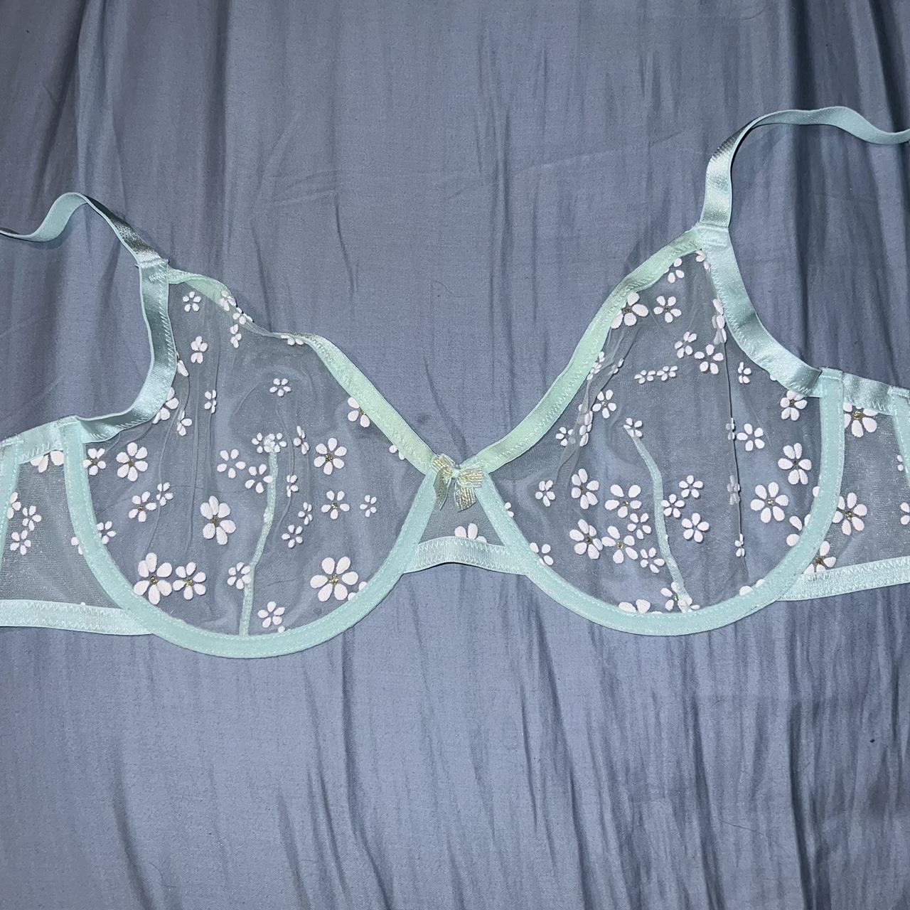 Mint Green Daisy Bra - Depop