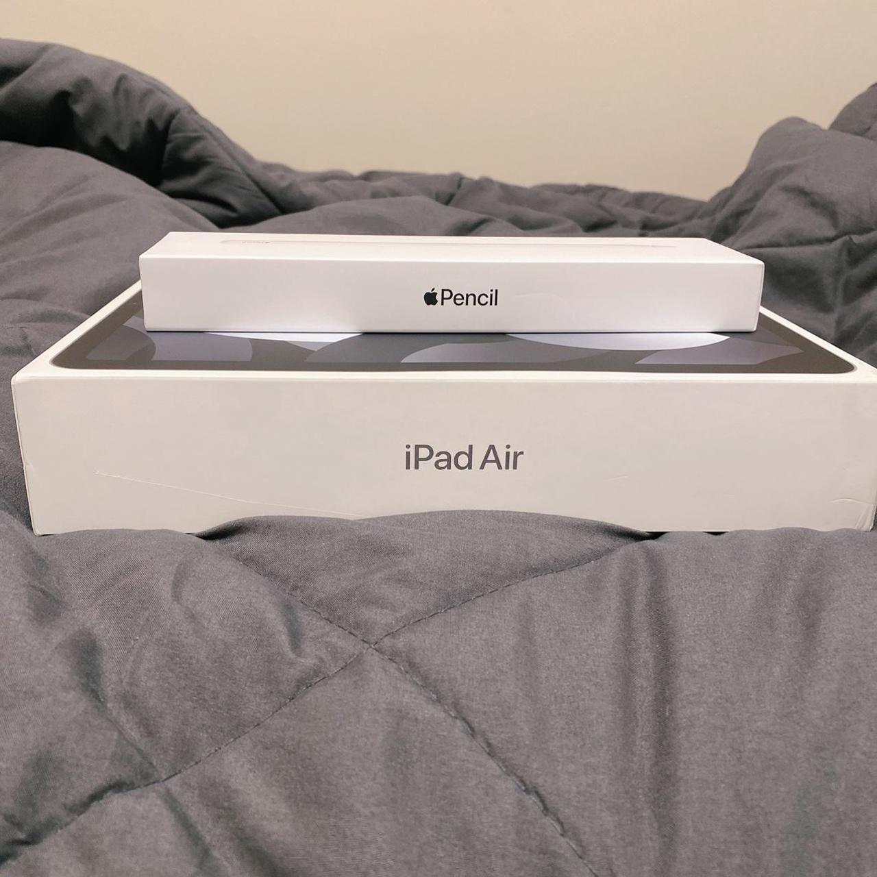 EMPTY iPad Air 5th Gen 256 GB and 2nd Gen Apple... - Depop