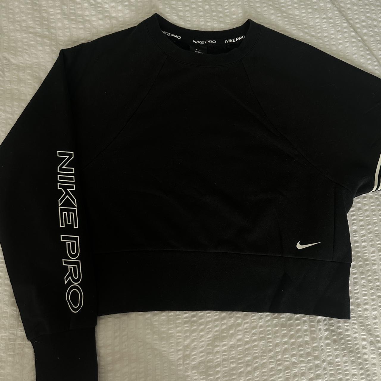 🫶🏼 Nike pro jumper 🫶🏼 Size S 🤍 In excellent condition... - Depop
