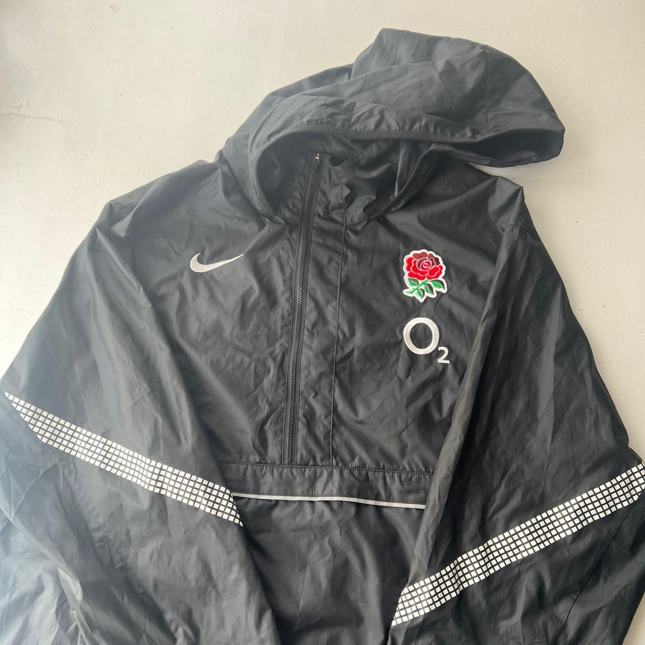 Nike Men's Black and Red Jacket | Depop