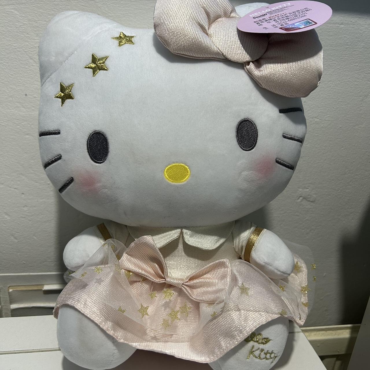 Cute Hello Kitty and Cinnamoroll Plushies !! £13... - Depop