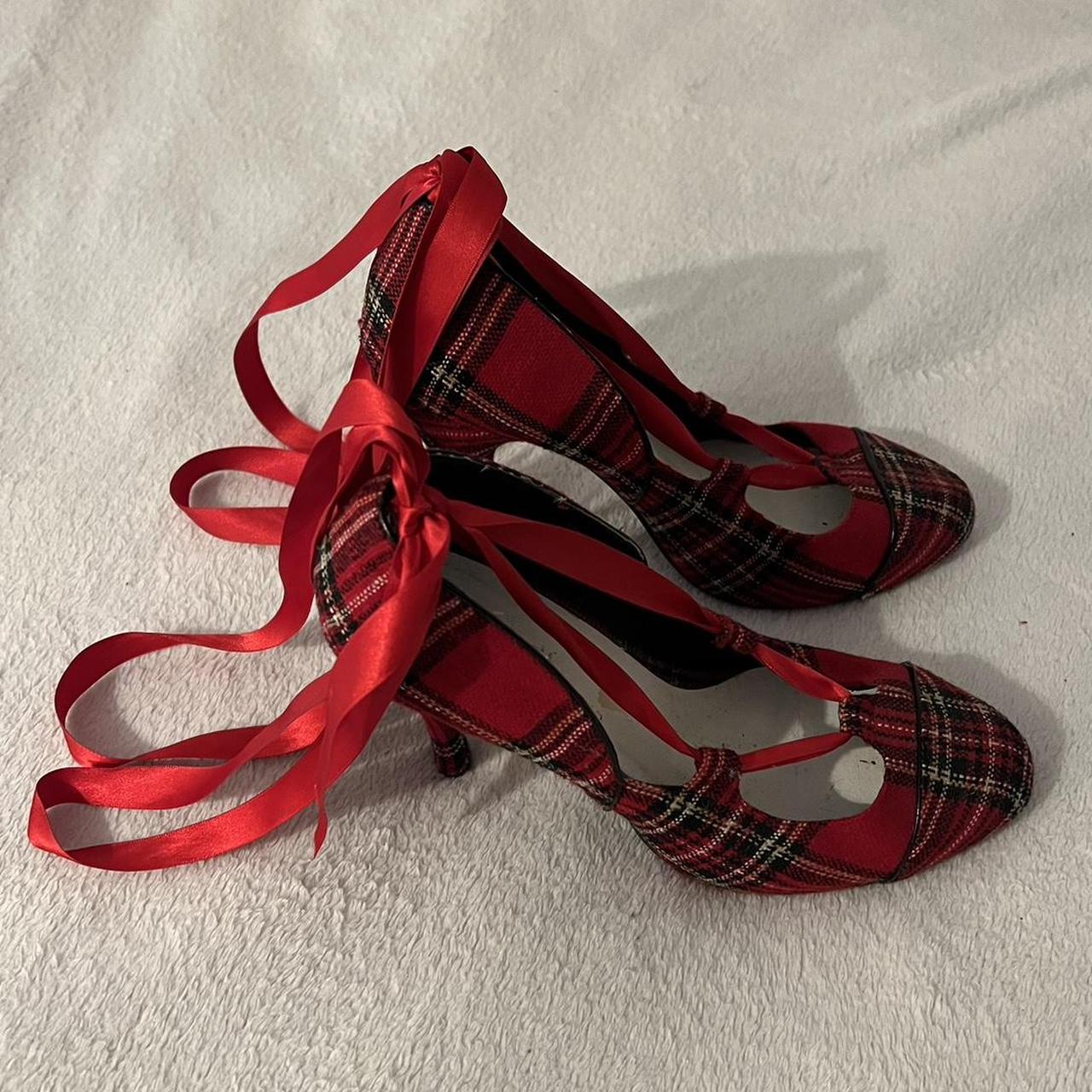 Vintage tartan heels with long ribbons that wrap up... | Depop