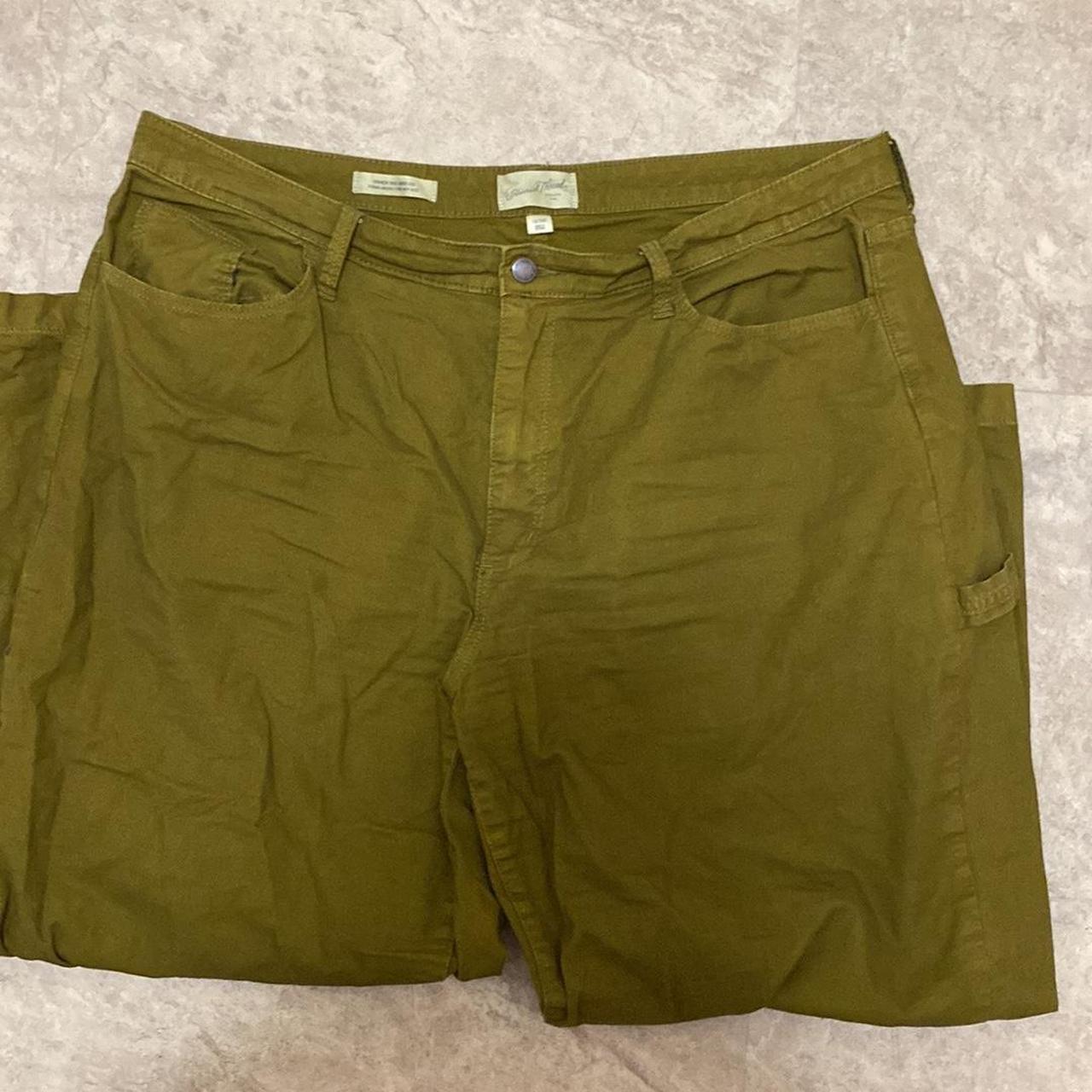 Universal Thread Pants great for a work outfit!... - Depop