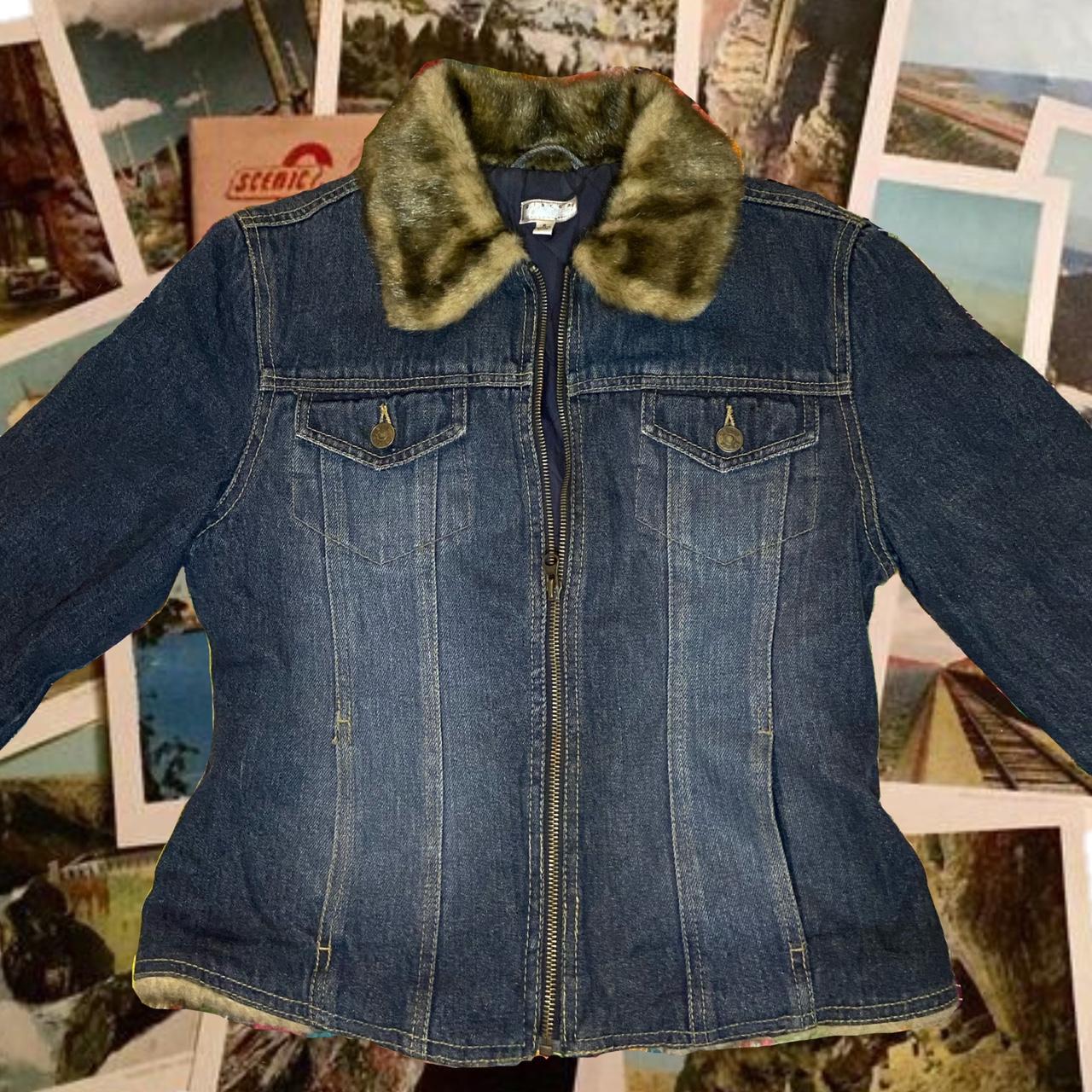 ADORABLE vintage denim and fur coat! ☆Details-... - Depop
