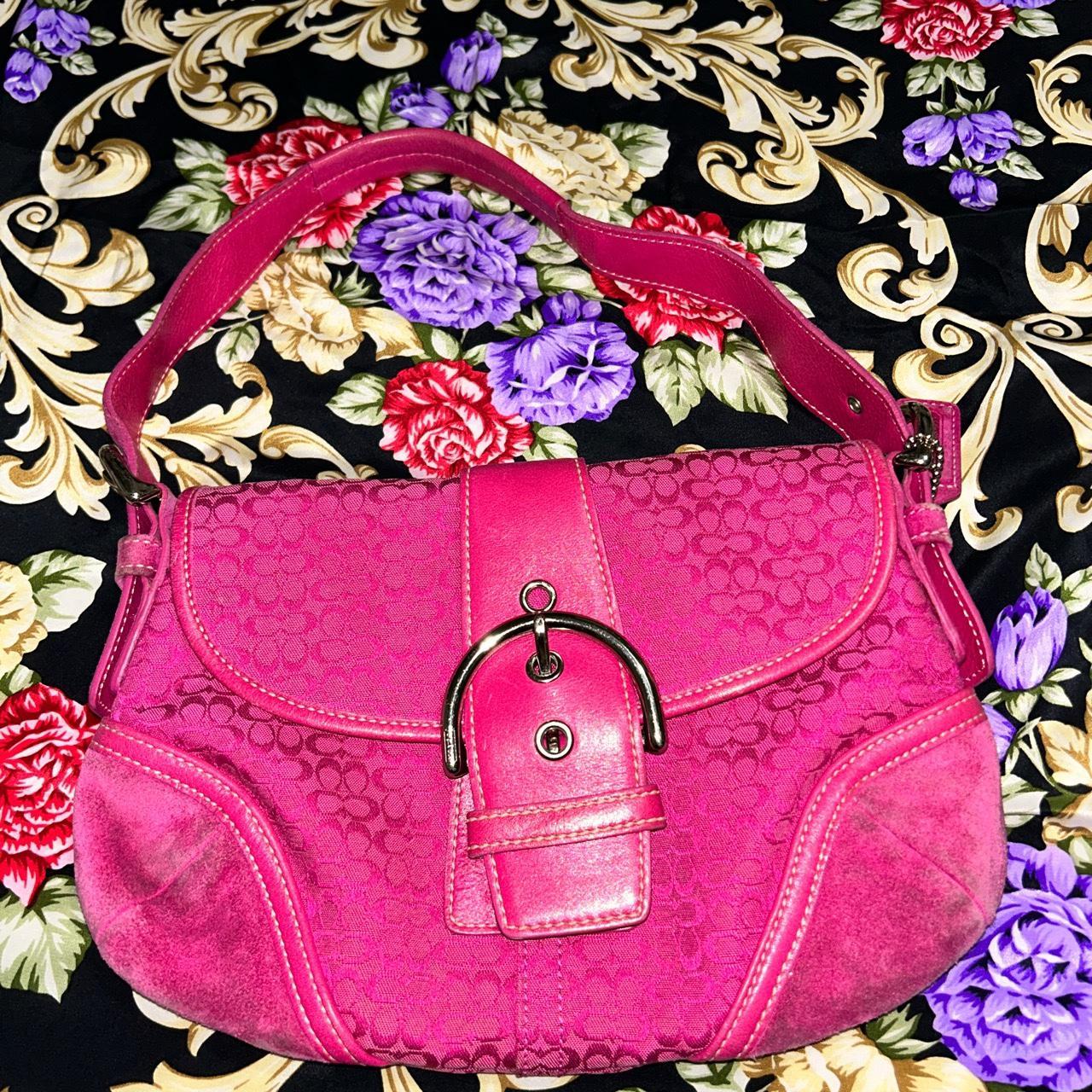 Coach fushia purse 👛 - good condition only con in... - Depop