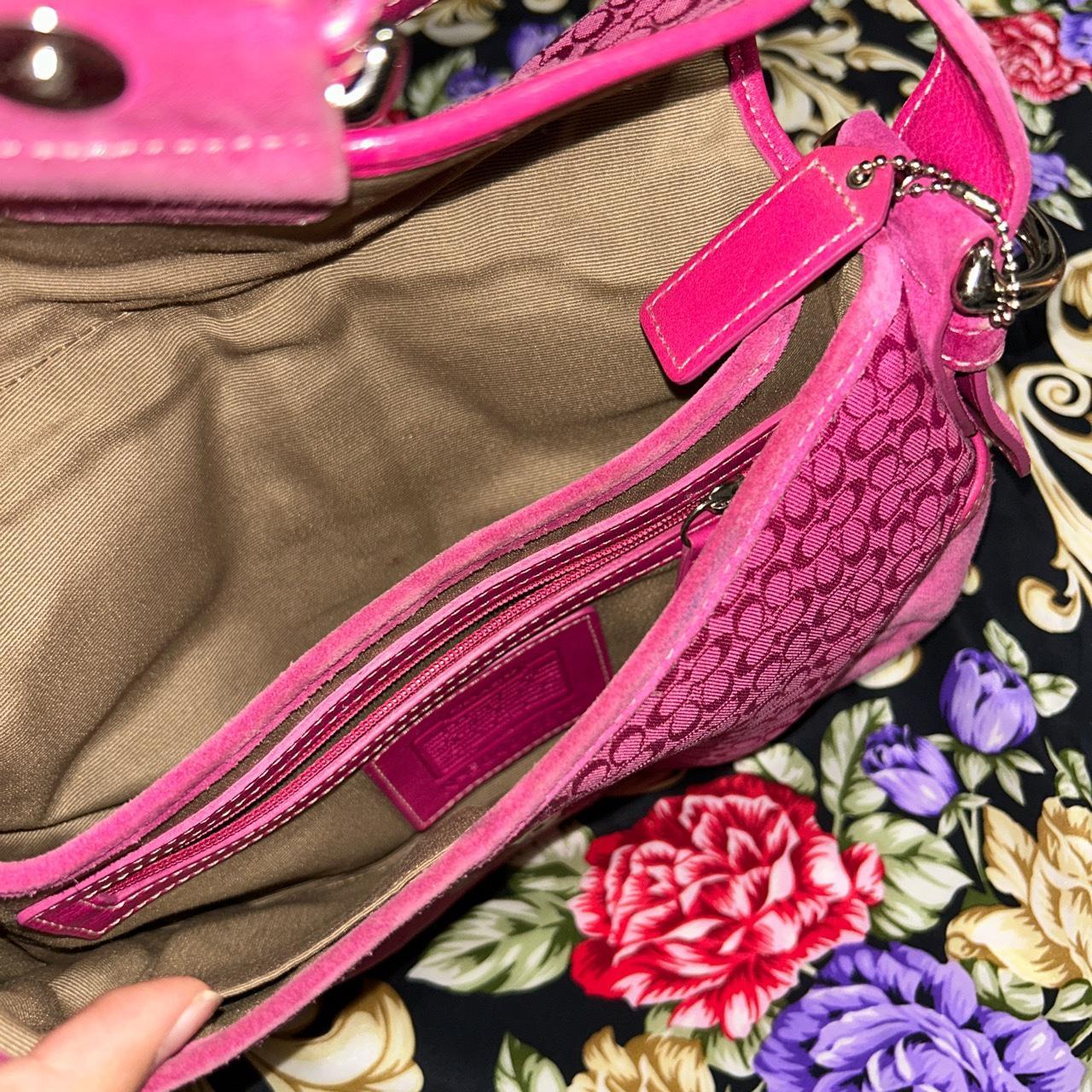 Coach fushia purse 👛 - good condition only con in... - Depop