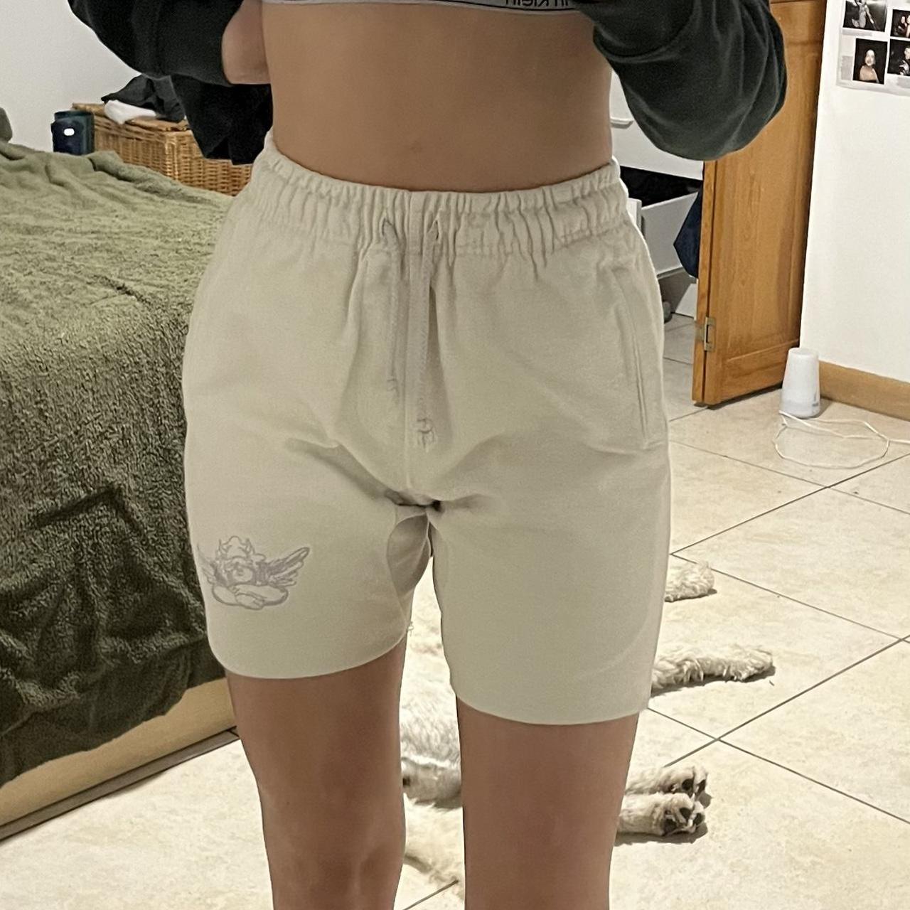 Urban Outfitters Women's Cream Shorts | Depop