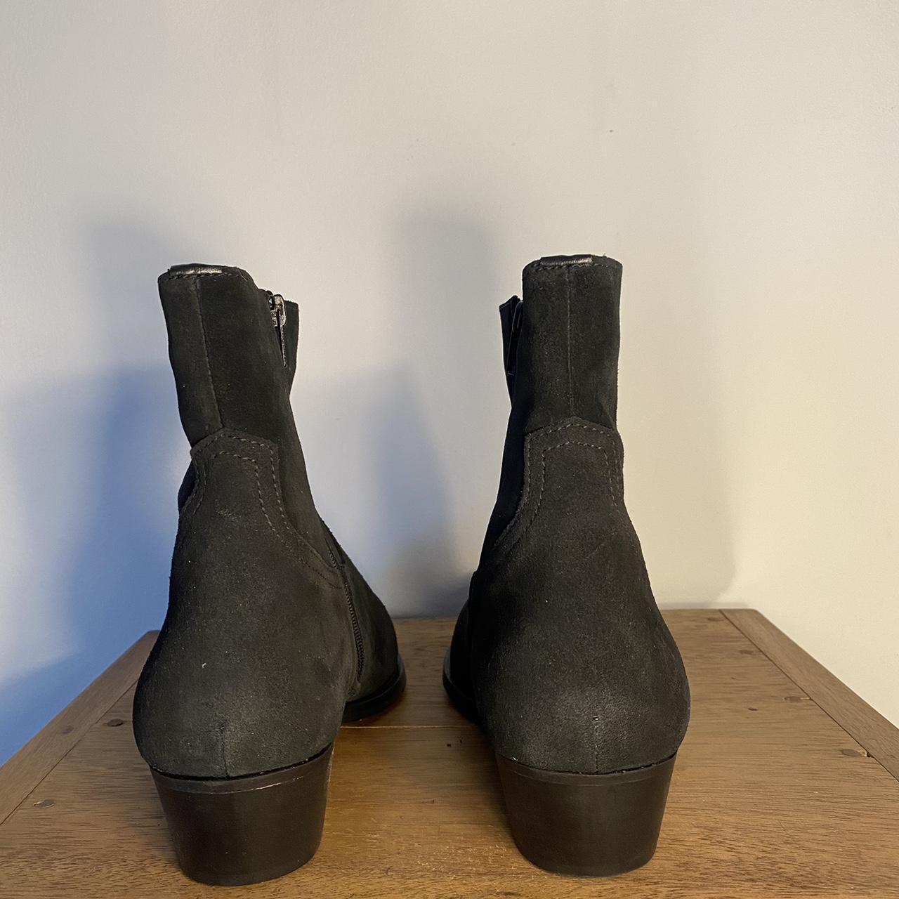 STEVE MADDEN DUSTIN BOOTS - Depop