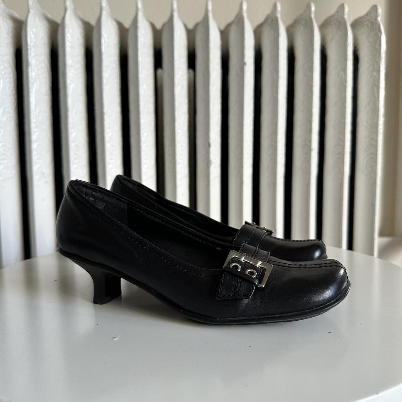 Vintage 90’s/early 2000’s leather Apostrophe square... - Depop