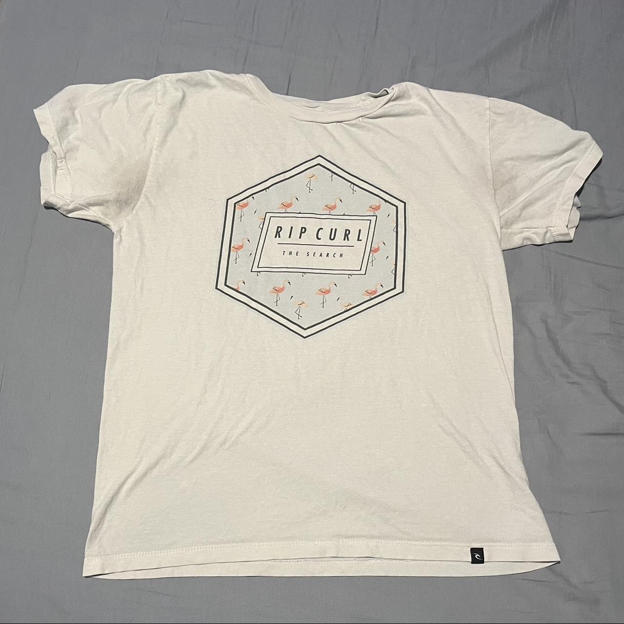 Vintage Rip Curl Graphic Tee size small has very... - Depop